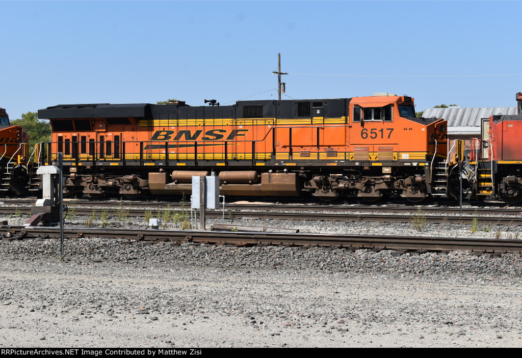 BNSF 6517